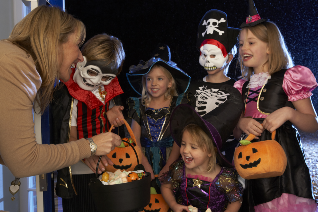 9 Trick-or-Treat Alternatives: Wild New Ways to Celebrate Halloween ...